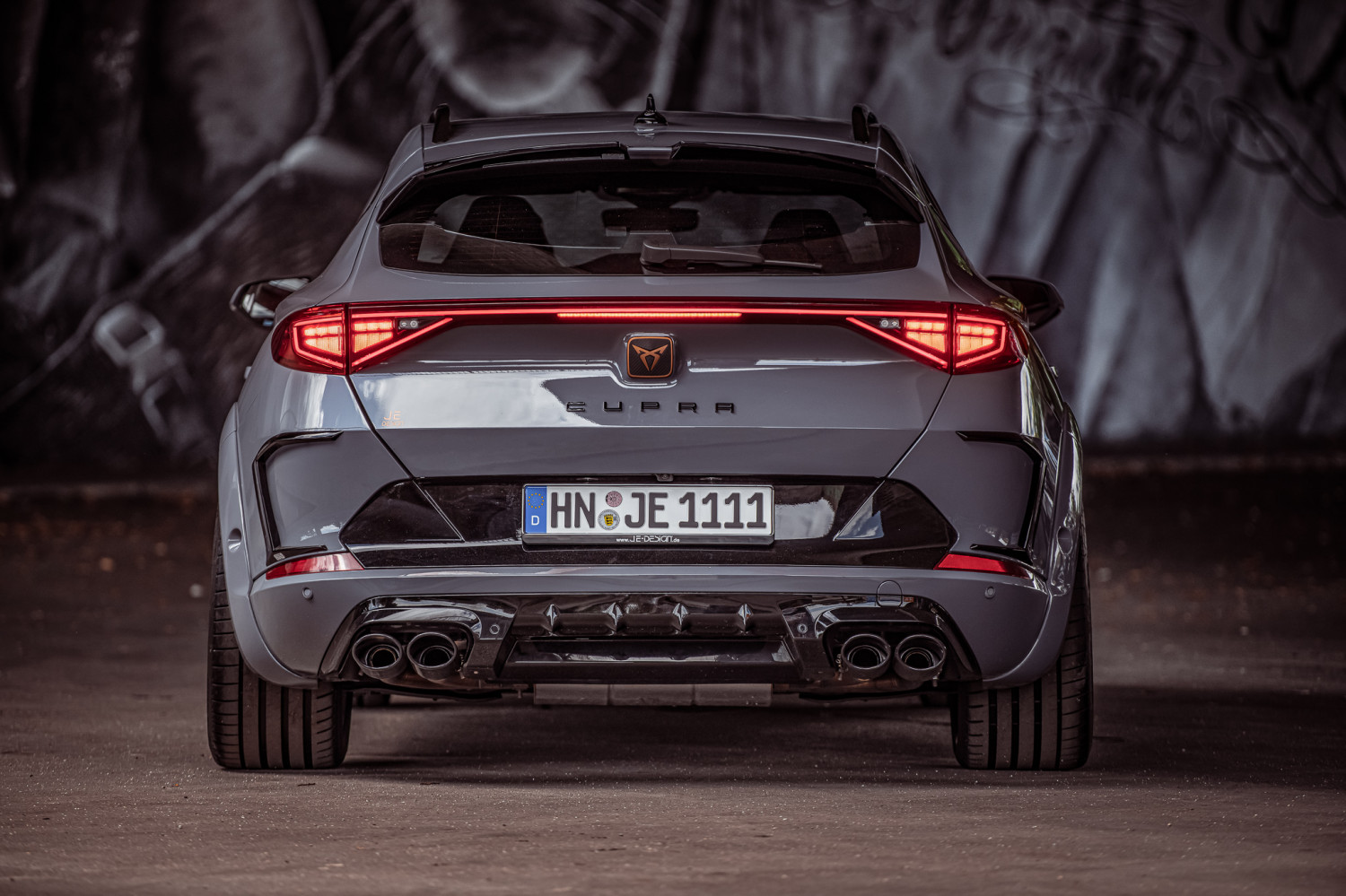 SHOWCAR: Cupra Formentor KM VZ WIDEBODY graphene grey (EN)