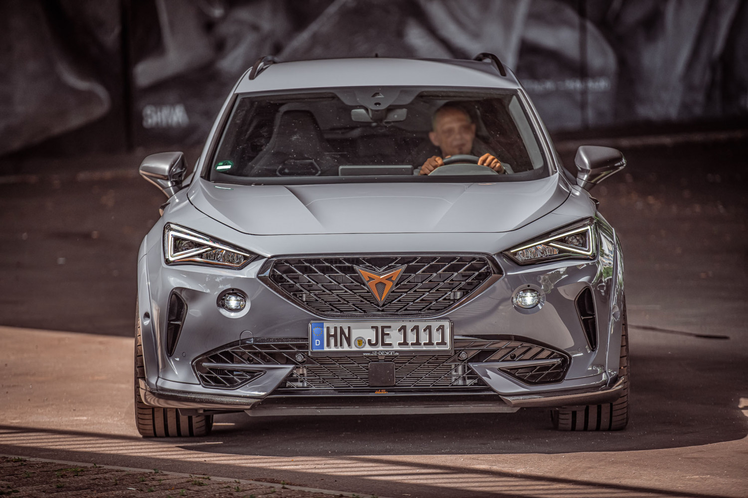 SHOWCAR: Cupra Formentor KM VZ WIDEBODY graphene grey (EN)