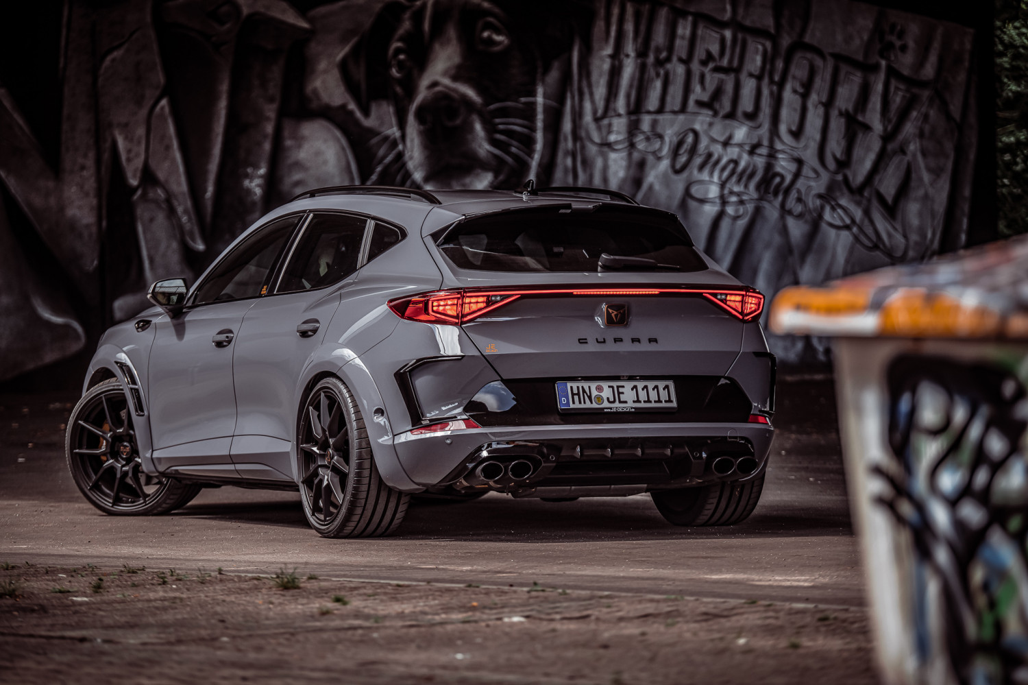 SHOWCAR: Cupra Formentor KM VZ WIDEBODY graphene grey (EN)