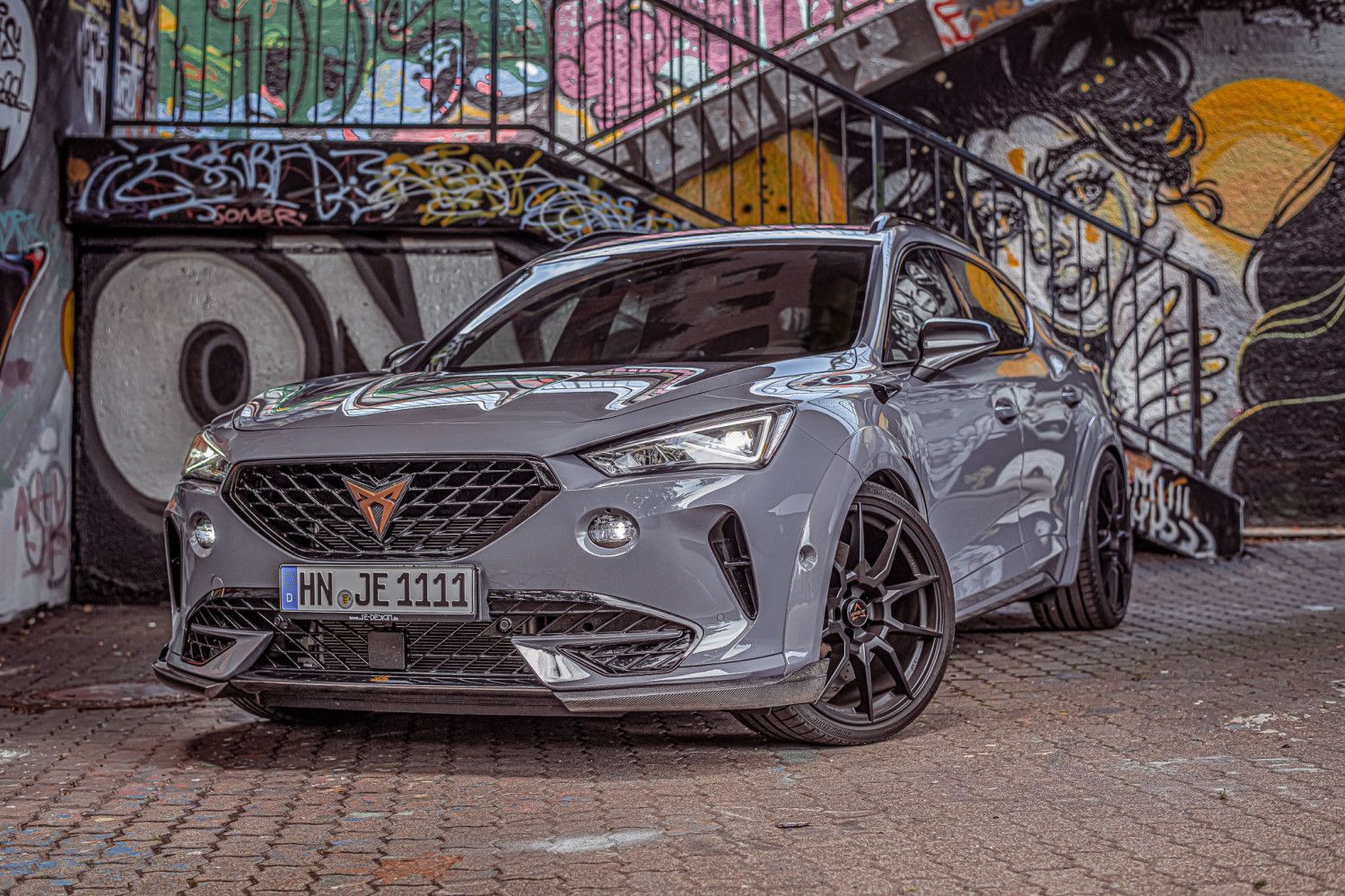 SHOWCAR: Cupra Formentor KM VZ WIDEBODY graphene grey (EN)